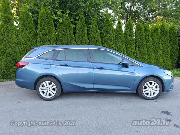 Opel Astra 2016 in Tallinn, with an engine capacity of 1.60 L and mileage of 249 thousand km for 4999 €, photo 4 on AUTOMOTO.COM.LV