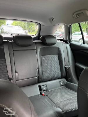 Opel Astra 2017 Viļņa, ar dzinēja tilpumu 1.60 L un nobraukumu 199 tūkst. km par 8100 €, foto 9 vietnē AUTOMOTO.COM.LV