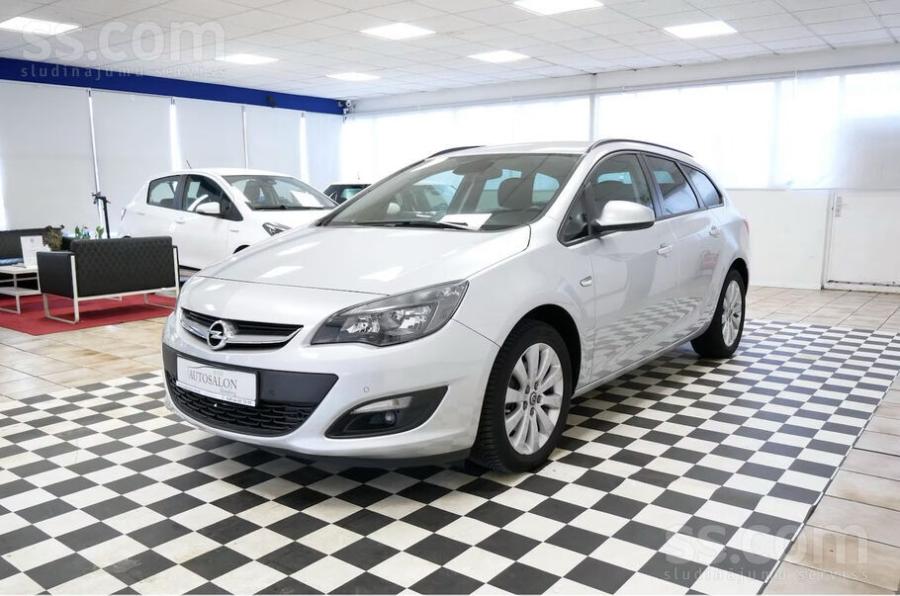 Opel Astra 2017 in Ogre, with an engine capacity of 1.60 L and mileage of 216 thousand km for 5795 €, photo 6 on AUTOMOTO.COM.LV