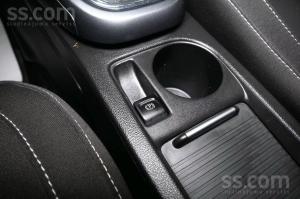 Opel Astra 2017 in Ogre, with an engine capacity of 1.60 L and mileage of 216 thousand km for 5795 €, photo 22 on AUTOMOTO.COM.LV