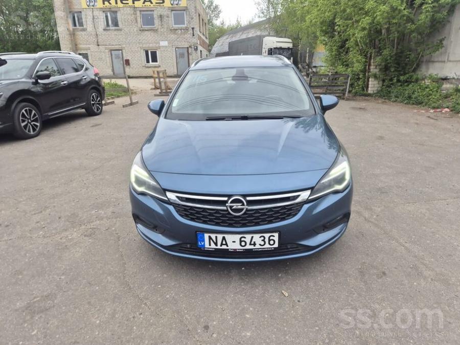 Opel Astra 2017 Rīga, ar dzinēja tilpumu 1.60 L un nobraukumu 288 tūkst. km par 4590 €, foto 4 vietnē AUTOMOTO.COM.LV