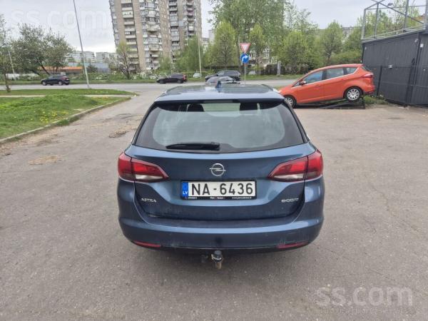 Opel Astra 2017 Rīga, ar dzinēja tilpumu 1.60 L un nobraukumu 288 tūkst. km par 4590 €, foto 7 vietnē AUTOMOTO.COM.LV