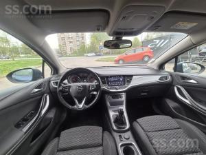 Opel Astra 2017 Rīga, ar dzinēja tilpumu 1.60 L un nobraukumu 288 tūkst. km par 4590 €, foto 12 vietnē AUTOMOTO.COM.LV