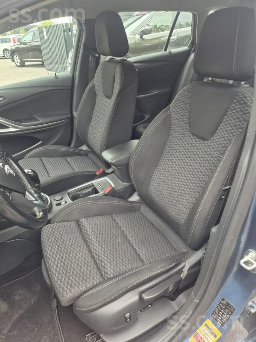Opel Astra 2017 Rīga, ar dzinēja tilpumu 1.60 L un nobraukumu 288 tūkst. km par 4590 €, foto 14 vietnē AUTOMOTO.COM.LV