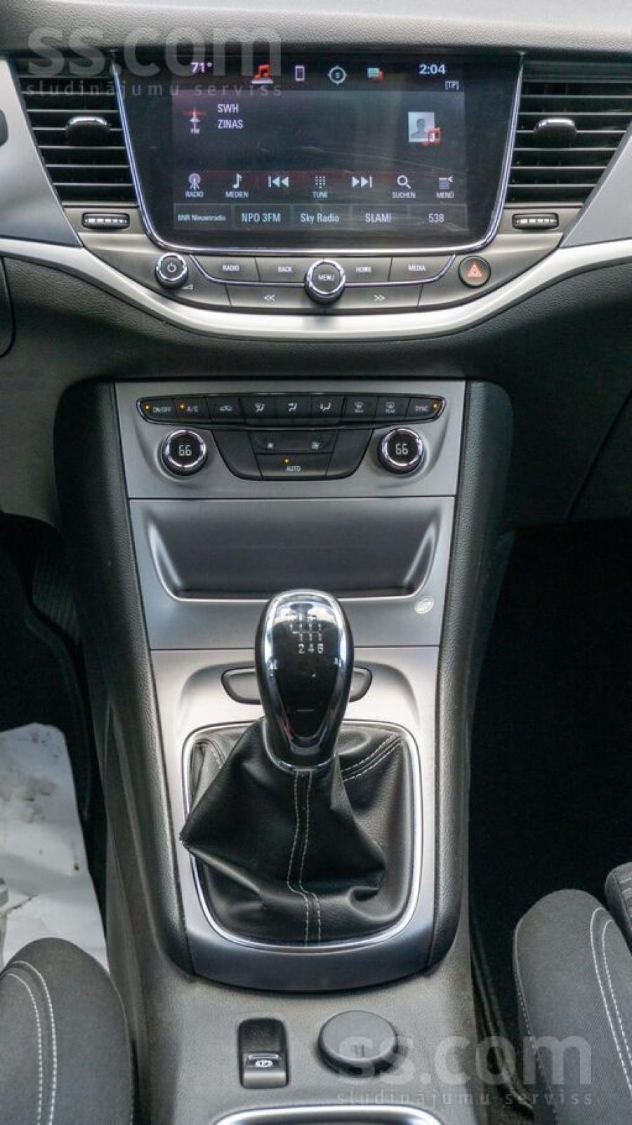 Opel Astra 2017 in Riga, with an engine capacity of 1.60 L and mileage of 288 thousand km for 4590 €, photo 14 on AUTOMOTO.COM.LV