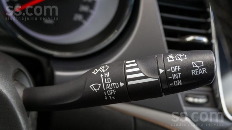 Opel Astra 2017 in Riga, with an engine capacity of 1.60 L and mileage of 288 thousand km for 4590 €, photo 21 on AUTOMOTO.COM.LV