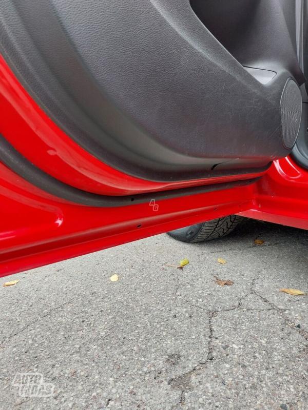 Opel Astra 2017 Panevēža vietnē Opel Astra 2017 Panevēža, ar dzinēja tilpumu 1.60 L un nobraukumu 199 tūkst. km par 6400 €, foto 8 vietnē AUTOMOTO.COM.LV