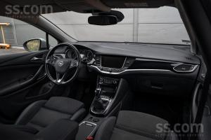 Opel Astra 2018 in Riga, with an engine capacity of 1.60 L and mileage of 0 thousand km for 6252 €, photo 13 on AUTOMOTO.COM.LV