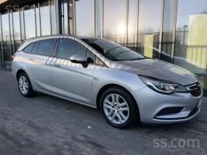 Opel Astra 2018 in Tukums, with an engine capacity of 1.60 L and mileage of 230 thousand km for 5990 €, photo 3 on AUTOMOTO.COM.LV