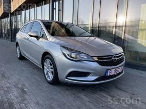 Opel Astra 2018 in Tukums, with an engine capacity of 1.60 L and mileage of 230 thousand km for 5990 €, photo 13 on AUTOMOTO.COM.LV