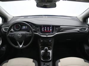 Opel Astra 2018 in Vilnius, with an engine capacity of 1.60 L and mileage of 167 thousand km for 8199 €, photo 3 on AUTOMOTO.COM.LV