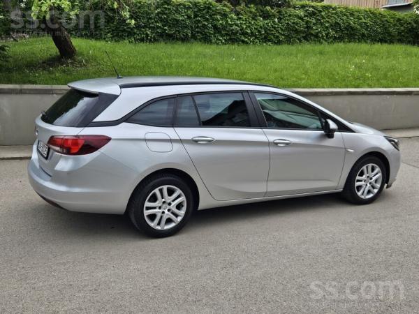 Opel Astra 2018 in Jekabpils, with an engine capacity of 1.60 L and mileage of 207 thousand km for 6390 €, photo 6 on AUTOMOTO.COM.LV