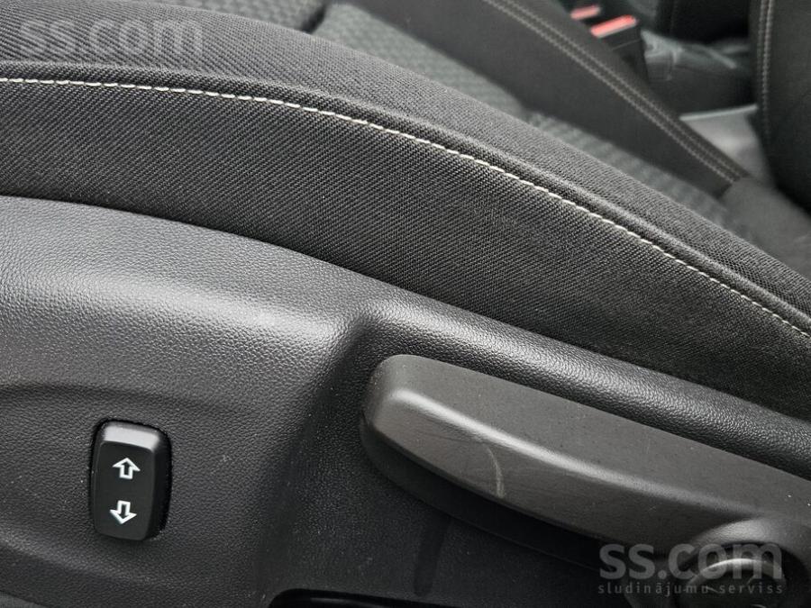 Opel Astra 2018 Jēkabpils, ar dzinēja tilpumu 1.60 L un nobraukumu 207 tūkst. km par 6390 €, foto 22 vietnē AUTOMOTO.COM.LV
