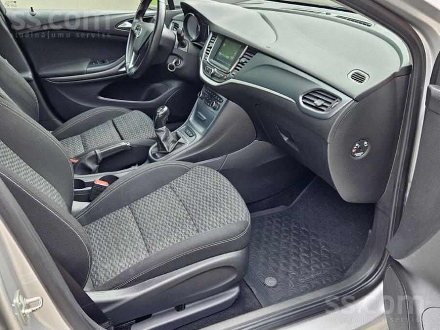 Opel Astra 2018 Jēkabpils, ar dzinēja tilpumu 1.60 L un nobraukumu 207 tūkst. km par 6390 €, foto 31 vietnē AUTOMOTO.COM.LV
