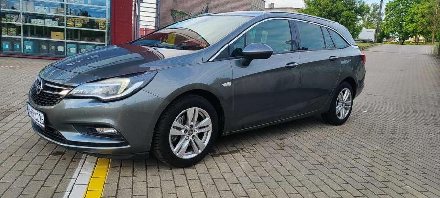 Opel Astra 2018 in Utena, with an engine capacity of 1.60 L and mileage of 212 thousand km for 6800 €, photo 6 on AUTOMOTO.COM.LV