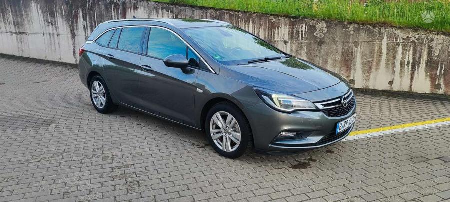 Opel Astra 2018 in Utena, with an engine capacity of 1.60 L and mileage of 212 thousand km for 6800 €, photo 7 on AUTOMOTO.COM.LV