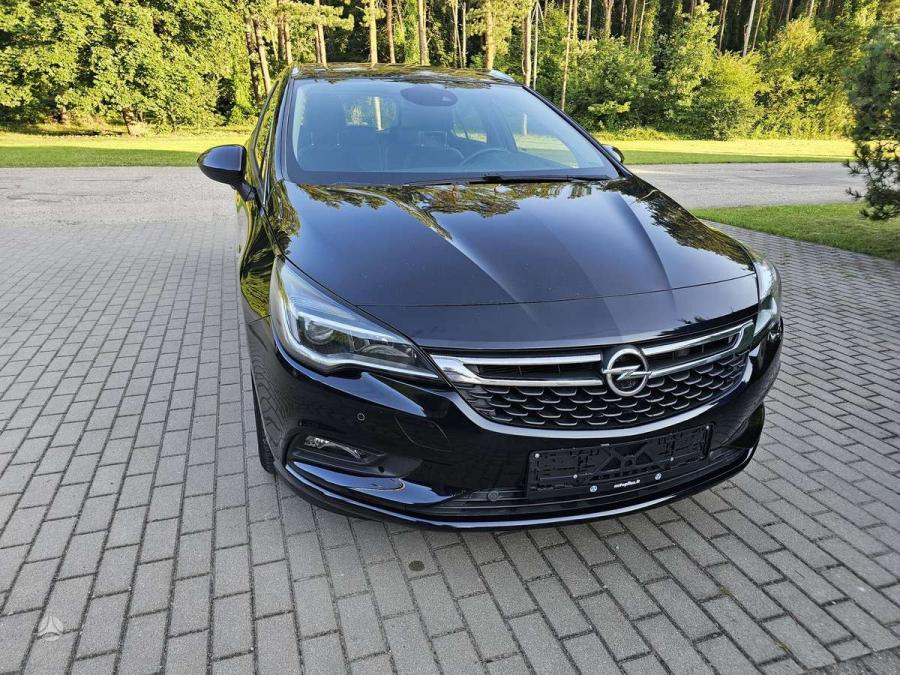 Opel Astra 2018 in Ukmerge, with an engine capacity of 1.60 L and mileage of 253 thousand km for 5900 €, photo 1 on AUTOMOTO.COM.LV