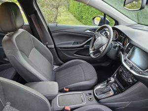 Opel Astra 2018 in Ukmerge, with an engine capacity of 1.60 L and mileage of 253 thousand km for 5900 €, photo 3 on AUTOMOTO.COM.LV