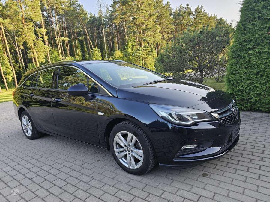 Opel Astra 2018 in Ukmerge, with an engine capacity of 1.60 L and mileage of 253 thousand km for 5900 €, photo 5 on AUTOMOTO.COM.LV