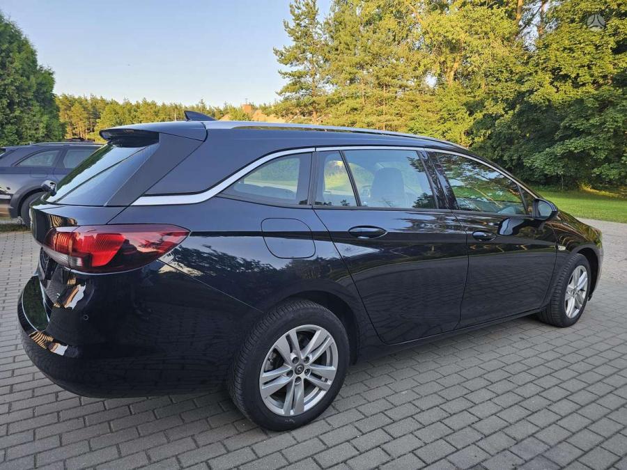 Opel Astra 2018 in Ukmerge, with an engine capacity of 1.60 L and mileage of 253 thousand km for 5900 €, photo 6 on AUTOMOTO.COM.LV