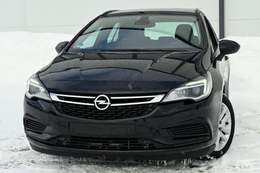 Opel Astra 2019 in Kretinga, with an engine capacity of 1.60 L and mileage of 239 thousand km for 5950 €, photo 2 on AUTOMOTO.COM.LV
