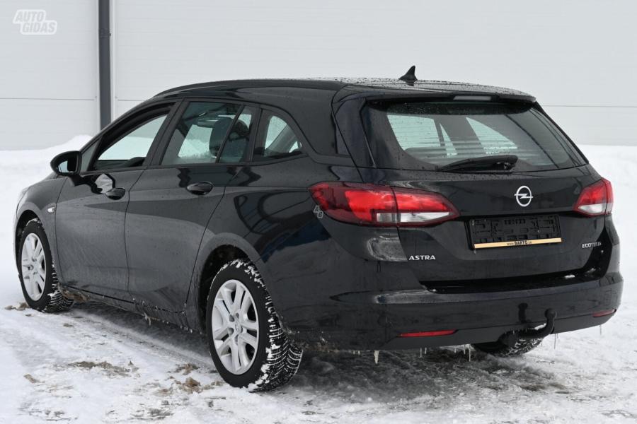 Opel Astra 2019 in Kretinga, with an engine capacity of 1.60 L and mileage of 239 thousand km for 5950 €, photo 8 on AUTOMOTO.COM.LV