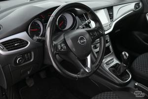 Opel Astra 2019 in Kretinga, with an engine capacity of 1.60 L and mileage of 239 thousand km for 5950 €, photo 18 on AUTOMOTO.COM.LV