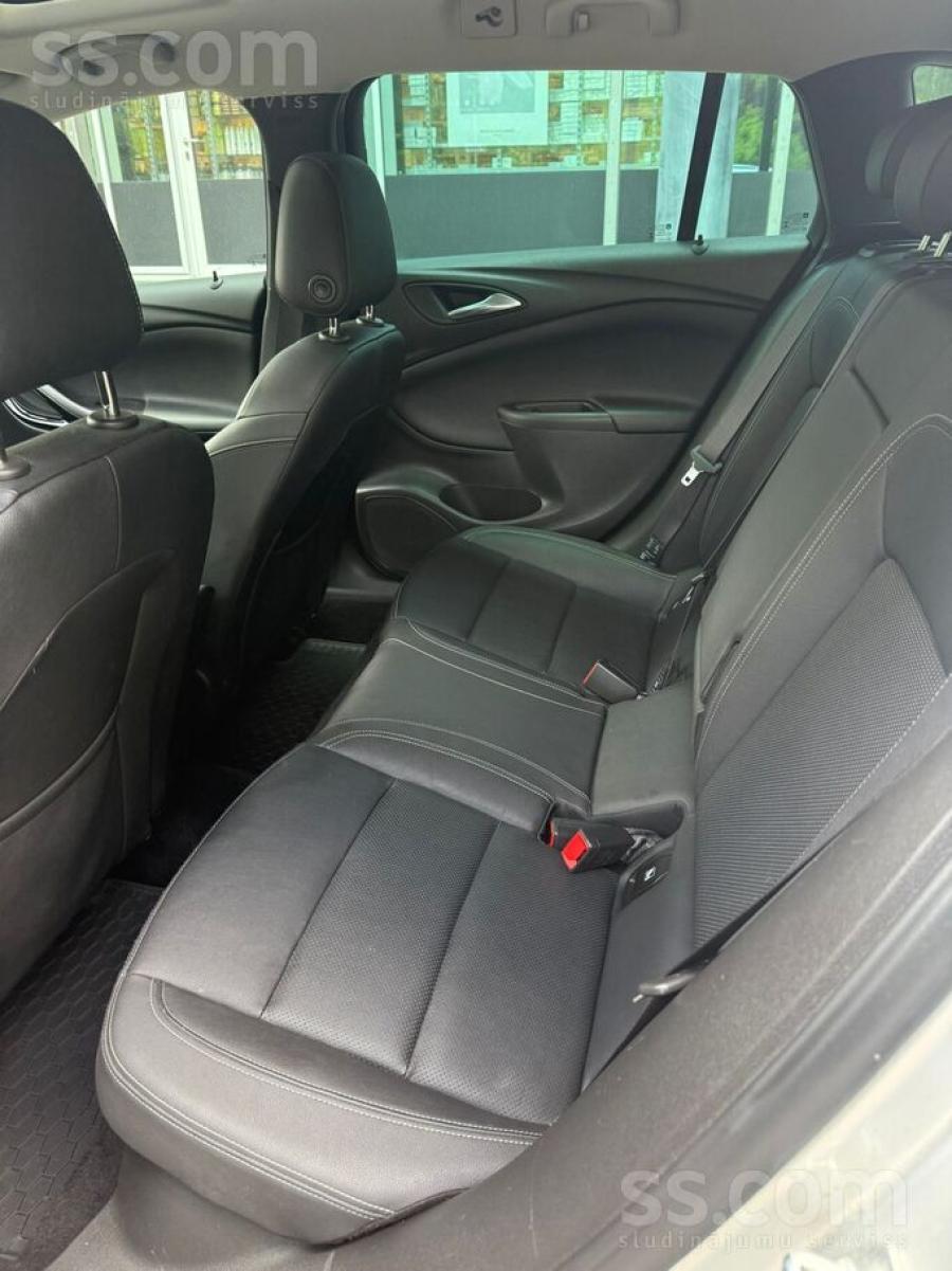 Opel Astra 2019 in Riga, with an engine capacity of 1.60 L and mileage of 0 thousand km for 6900 €, photo 8 on AUTOMOTO.COM.LV