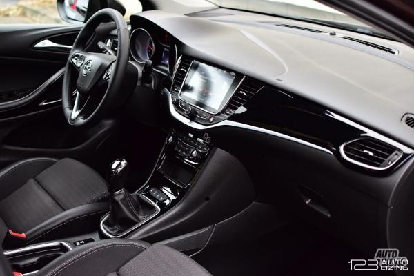Opel Astra 2019 in Kretinga, with an engine capacity of 1.60 L and mileage of 186 thousand km for 6999 €, photo 2 on AUTOMOTO.COM.LV