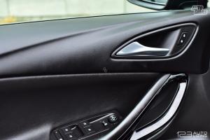 Opel Astra 2019 in Kretinga, with an engine capacity of 1.60 L and mileage of 186 thousand km for 6999 €, photo 14 on AUTOMOTO.COM.LV