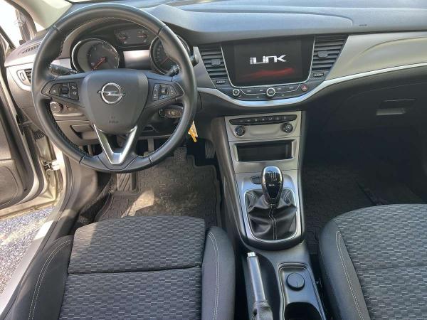 Opel Astra 2019 in Marijampole on AUTOMOTO.COM.LV Opel Astra 2019 in Marijampole, with an engine capacity of 1.60 L and mileage of 125 thousand km for 5800 €, photo 8 on AUTOMOTO.COM.LV
