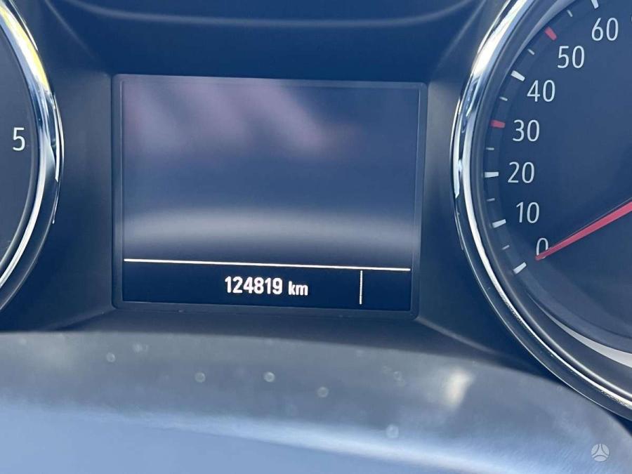 Opel Astra 2019 Marijampole, ar dzinēja tilpumu 1.60 L un nobraukumu 125 tūkst. km par 5800 €, foto 13 vietnē AUTOMOTO.COM.LV
