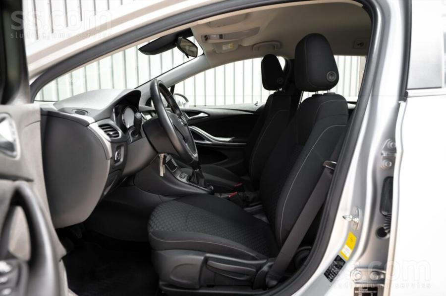Opel Astra 2020 in Tukums, with an engine capacity of 1.50 L and mileage of 119 thousand km for 9450 €, photo 10 on AUTOMOTO.COM.LV