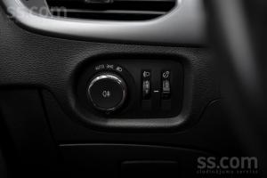 Opel Astra 2020 in Tukums, with an engine capacity of 1.50 L and mileage of 119 thousand km for 9450 €, photo 15 on AUTOMOTO.COM.LV