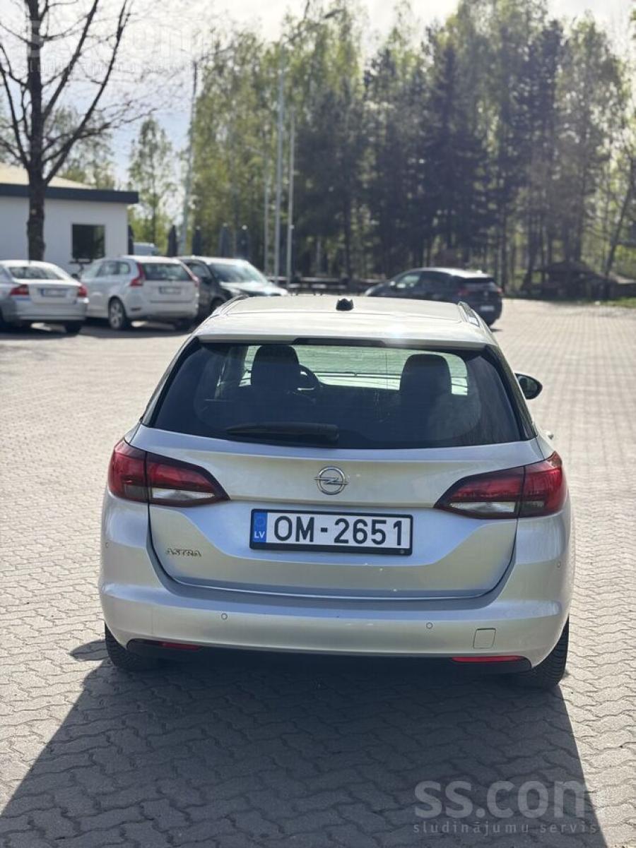 Opel Astra 2021 in Valmiera, with an engine capacity of 1.50 L and mileage of 277 thousand km for 6500 €, photo 4 on AUTOMOTO.COM.LV