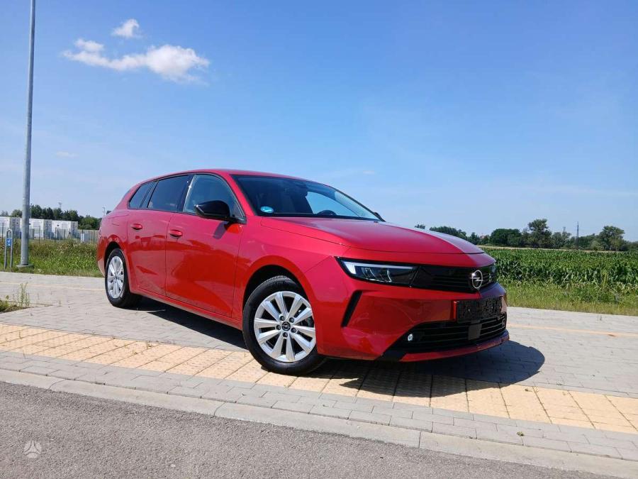 Opel Astra 2024 in Marijampole, with an engine capacity of 1.20 L and mileage of 11 thousand km for 11450 €, photo 1 on AUTOMOTO.COM.LV