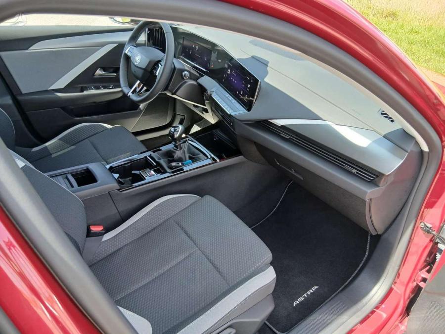 Opel Astra 2024 in Marijampole, with an engine capacity of 1.20 L and mileage of 11 thousand km for 11450 €, photo 26 on AUTOMOTO.COM.LV