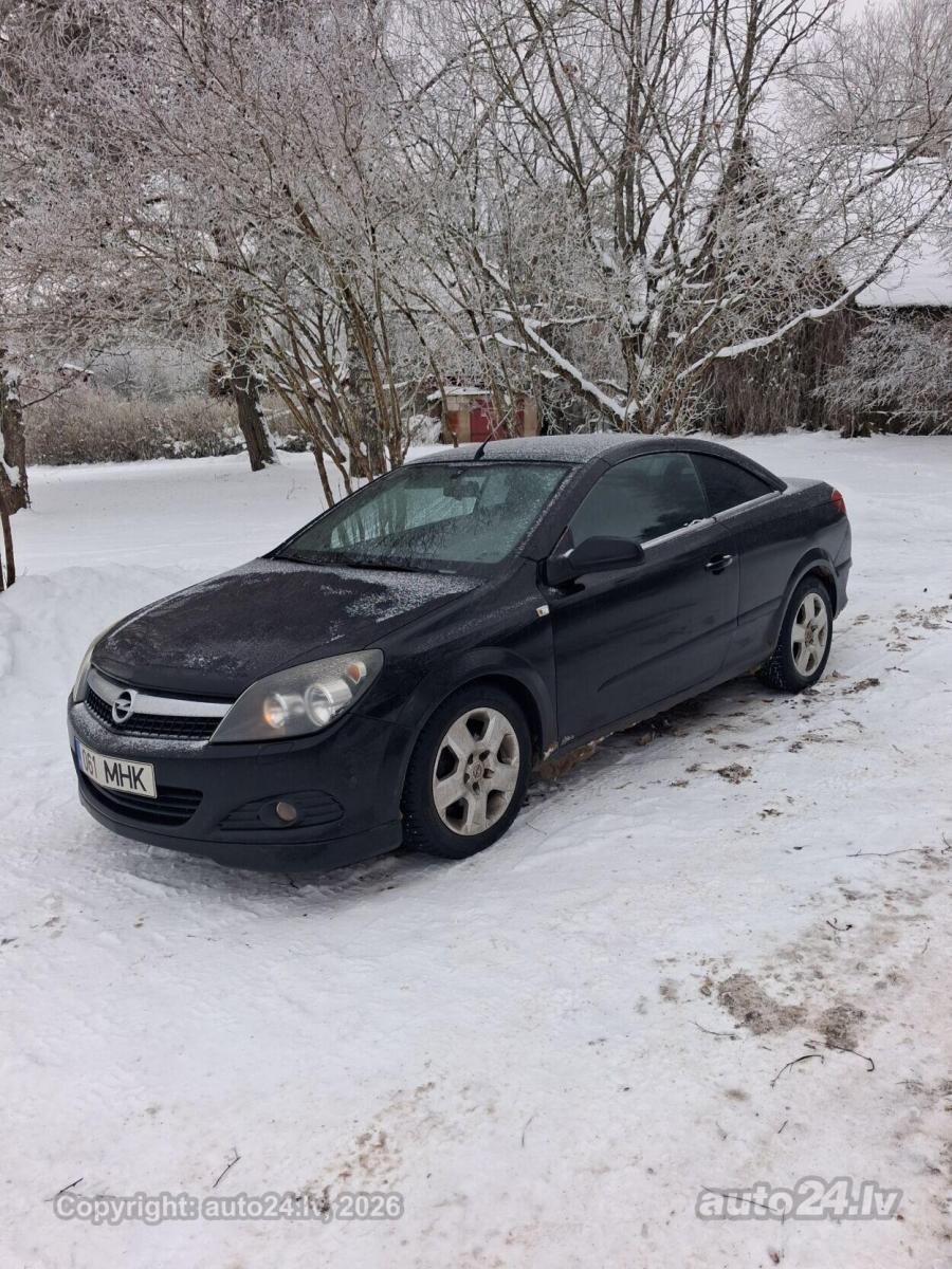 Melns Opel astra-twintop 2007 Tallina, ar dzinēja tilpumu 1.60 L un nobraukumu 128 tūkst. km par 2300 €, foto 1 vietnē AUTOMOTO.COM.LV