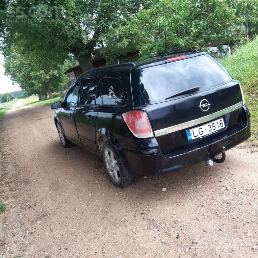 Melns Opel Astra Van 2007 Saldus, ar dzinēja tilpumu 1.90 L un nobraukumu 0 tūkst. km par 1999 €, foto 3 vietnē AUTOMOTO.COM.LV