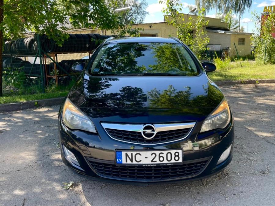 Melns Opel Astra Van 2011 Rīga, ar dzinēja tilpumu 2.00 L un nobraukumu 0 tūkst. km par 4100 €, foto 3 vietnē AUTOMOTO.COM.LV