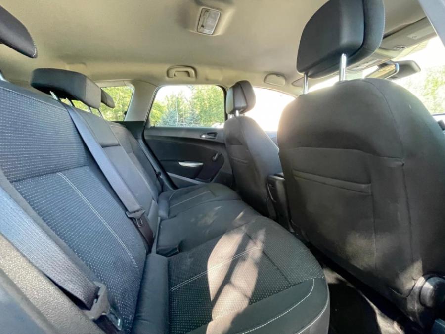 Melns Opel Astra Van 2011 Rīga, ar dzinēja tilpumu 2.00 L un nobraukumu 0 tūkst. km par 4100 €, foto 10 vietnē AUTOMOTO.COM.LV