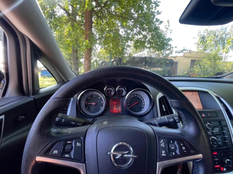 Melns Opel Astra Van 2011 Rīga, ar dzinēja tilpumu 2.00 L un nobraukumu 0 tūkst. km par 4100 €, foto 13 vietnē AUTOMOTO.COM.LV