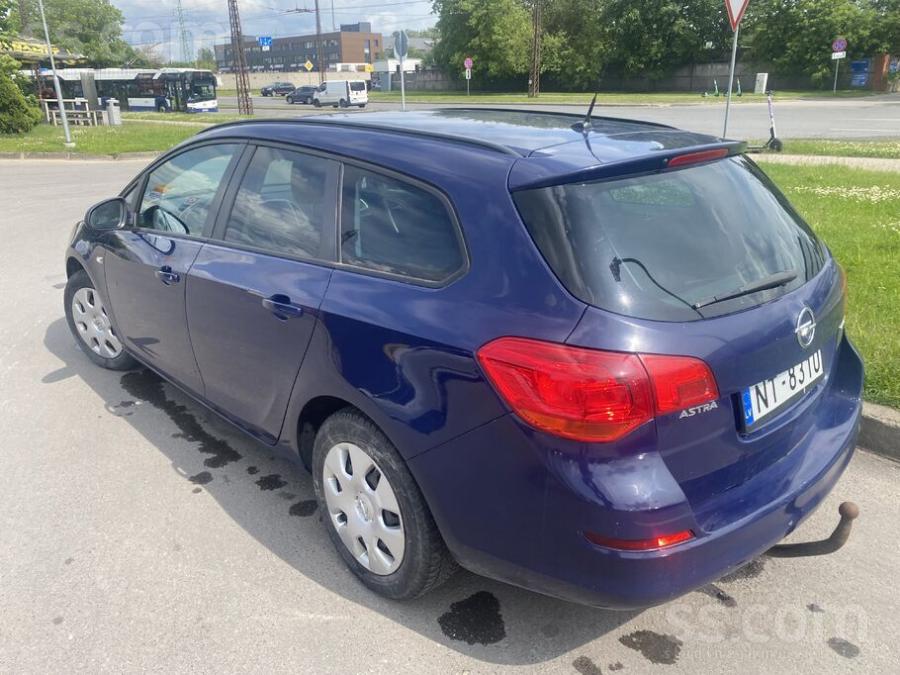 Blue Opel Astra Van 2012 in Riga, with an engine capacity of 1.70 L and mileage of 0 thousand km for 2350 €, photo 11 on AUTOMOTO.COM.LV