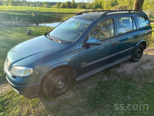 Зеленый Опель Астра Ван 2001 в Кулдига, объемом двигателя 1.70 л и пробегом 339 тыс. км за 700 €, фото 2 на AUTOMOTO.COM.LV
