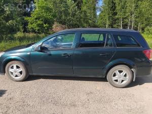 Zaļš Opel Astra Van 2005 Madona, ar dzinēja tilpumu 1.70 L un nobraukumu 325 tūkst. km par 1400 €, foto  vietnē AUTOMOTO.COM.LV