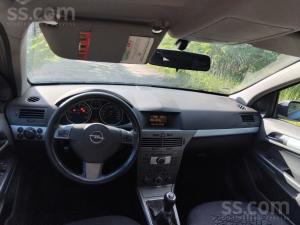 Zaļš Opel Astra Van 2005 Madona, ar dzinēja tilpumu 1.70 L un nobraukumu 325 tūkst. km par 1400 €, foto 4 vietnē AUTOMOTO.COM.LV