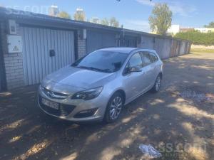 Pelēks Opel Astra Van 2015 Rīga, ar dzinēja tilpumu 1.60 L un nobraukumu 270 tūkst. km par 4999 €, foto 1 vietnē AUTOMOTO.COM.LV