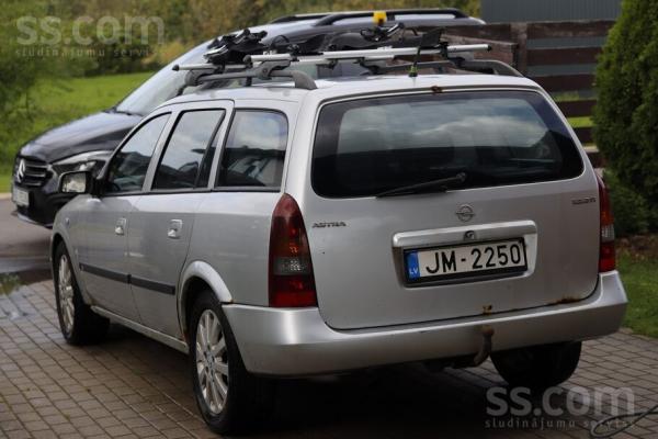 Pelēks Opel Astra Van 2004 Rīga, ar dzinēja tilpumu 2.20 L un nobraukumu 296 tūkst. km par 1500 €, foto 3 vietnē AUTOMOTO.COM.LV