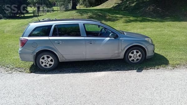 Pelēks Opel Astra Van 2005 Rīga, ar dzinēja tilpumu 1.70 L un nobraukumu 425 tūkst. km par 500 €, foto 2 vietnē AUTOMOTO.COM.LV