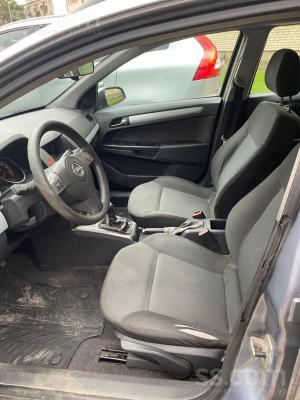Pelēks Opel Astra Van 2005 Saldus, ar dzinēja tilpumu 1.70 L un nobraukumu 317 tūkst. km par 800 €, foto 6 vietnē AUTOMOTO.COM.LV